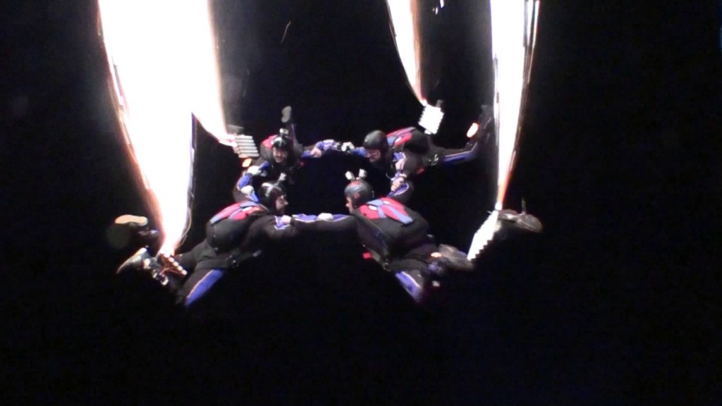 Night Pyrotechnic Skydive Demonstration Show - Team Fastrax™